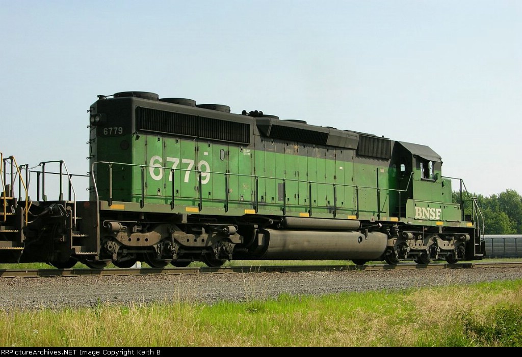 BNSF 6779
